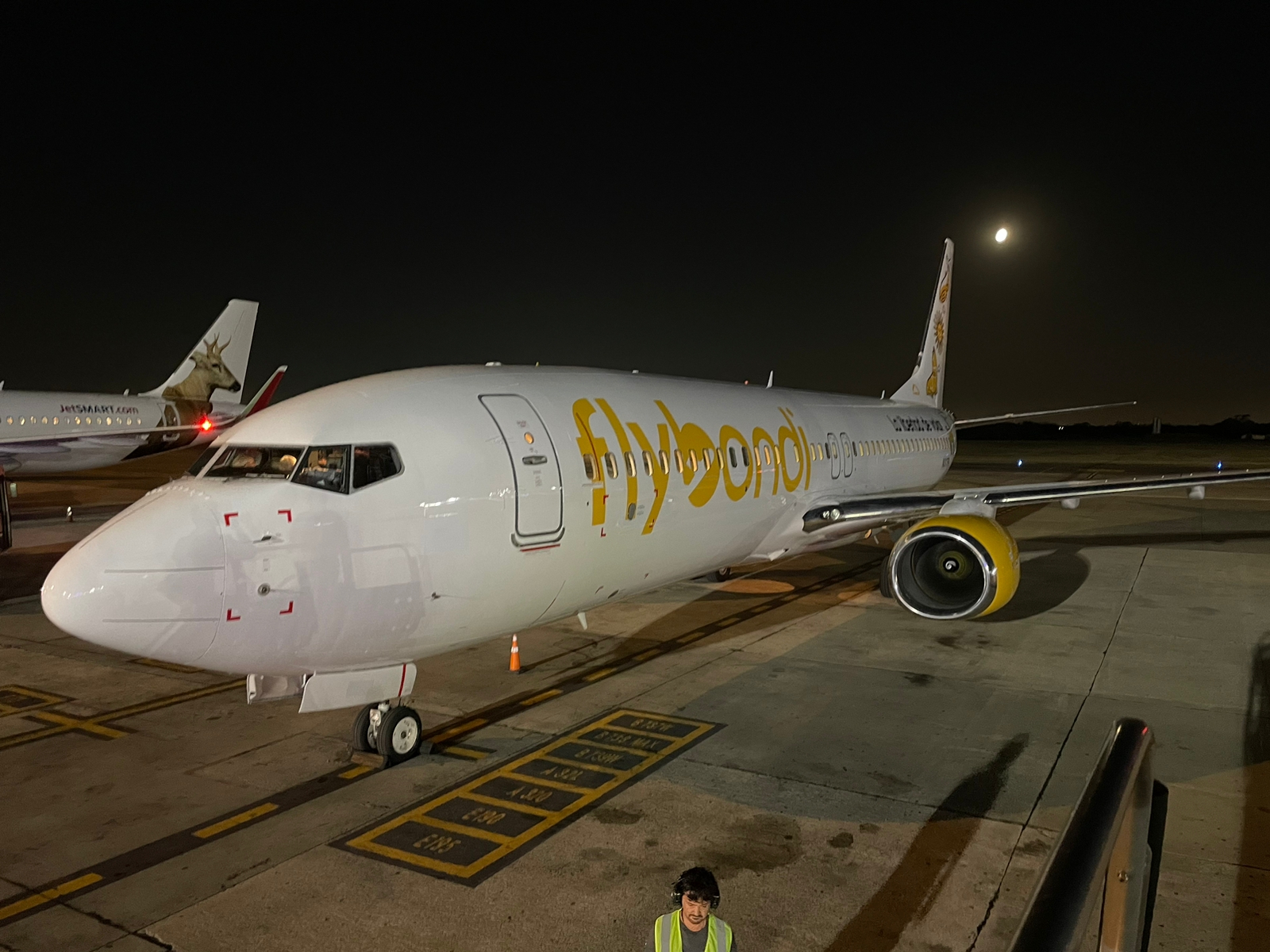 Flybondi 1 (1) - Aviación en Argentina