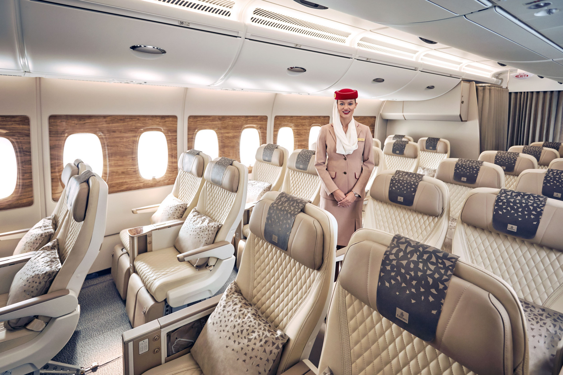 Emirates con sus Boeing 777 y los Airbus 350 incorpora nuevos destinos ...